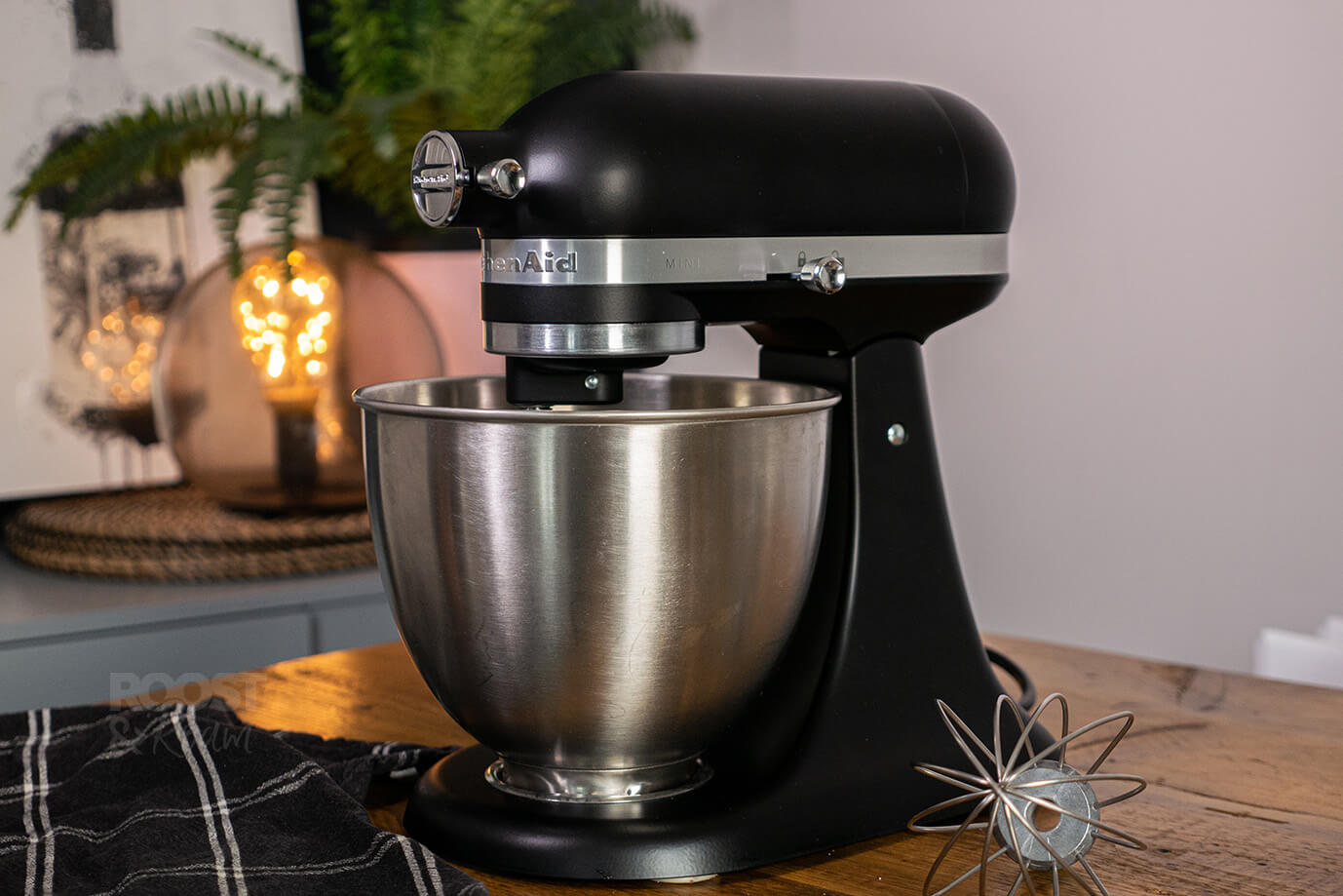 Should you Buy the KitchenAid Artisan Mini Stand Mixer?